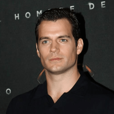Henry Cavill anuncia oficialmente su regreso como Superman | NTN24.COM
